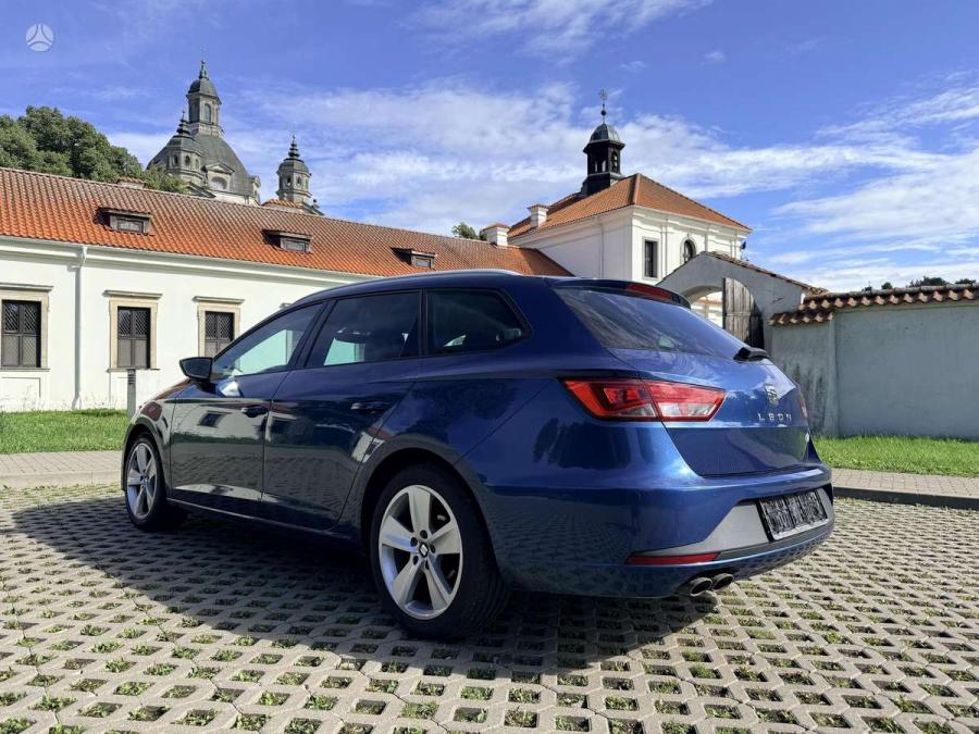 Blue SEAT Leon 2016 in Kaunas, with an engine capacity of 2.00 L and mileage of 275 thousand km for 5900 €, photo 8 on AUTOMOTO.COM.LV