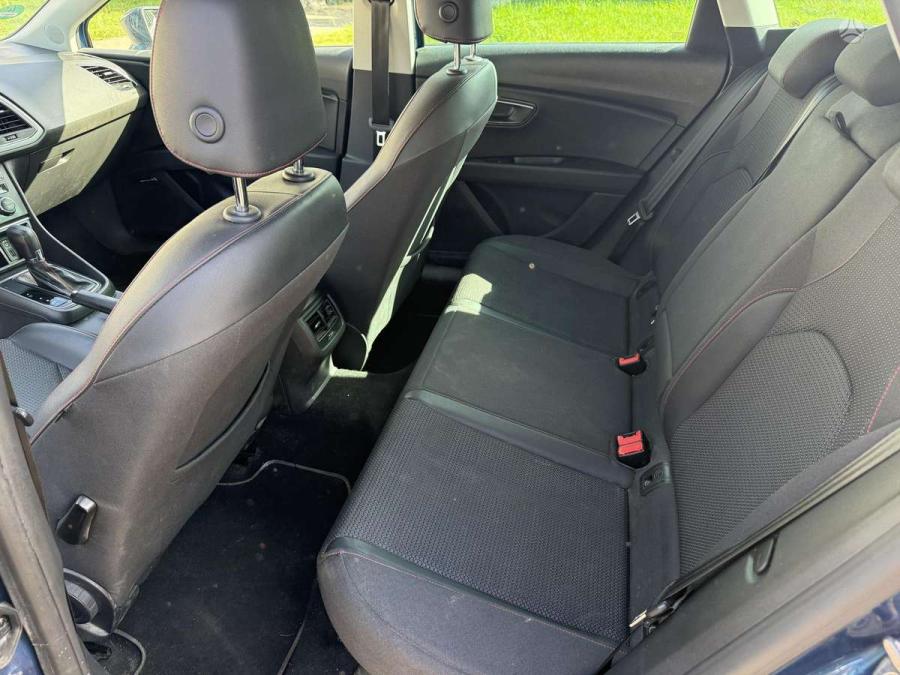 Blue SEAT Leon 2016 in Kaunas, with an engine capacity of 2.00 L and mileage of 275 thousand km for 5900 €, photo 20 on AUTOMOTO.COM.LV