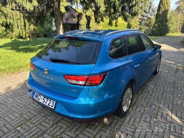 Blue SEAT Leon 2016 in Riga, with an engine capacity of 1.60 L and mileage of 378 thousand km for 5200 €, photo 4 on AUTOMOTO.COM.LV