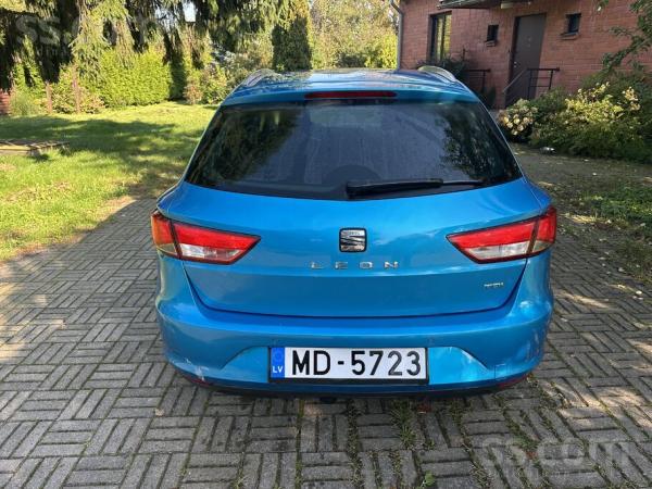Blue SEAT Leon 2016 in Riga, with an engine capacity of 1.60 L and mileage of 378 thousand km for 5200 €, photo 5 on AUTOMOTO.COM.LV