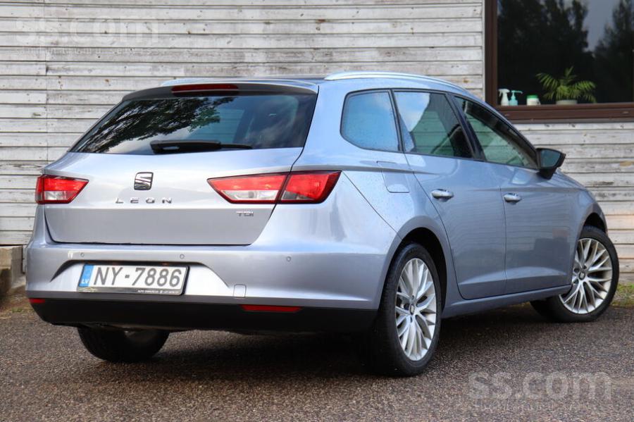 Blue SEAT Leon 2016 in Valmiera, with an engine capacity of 1.60 L and mileage of 294 thousand km for 5500 €, photo 4 on AUTOMOTO.COM.LV