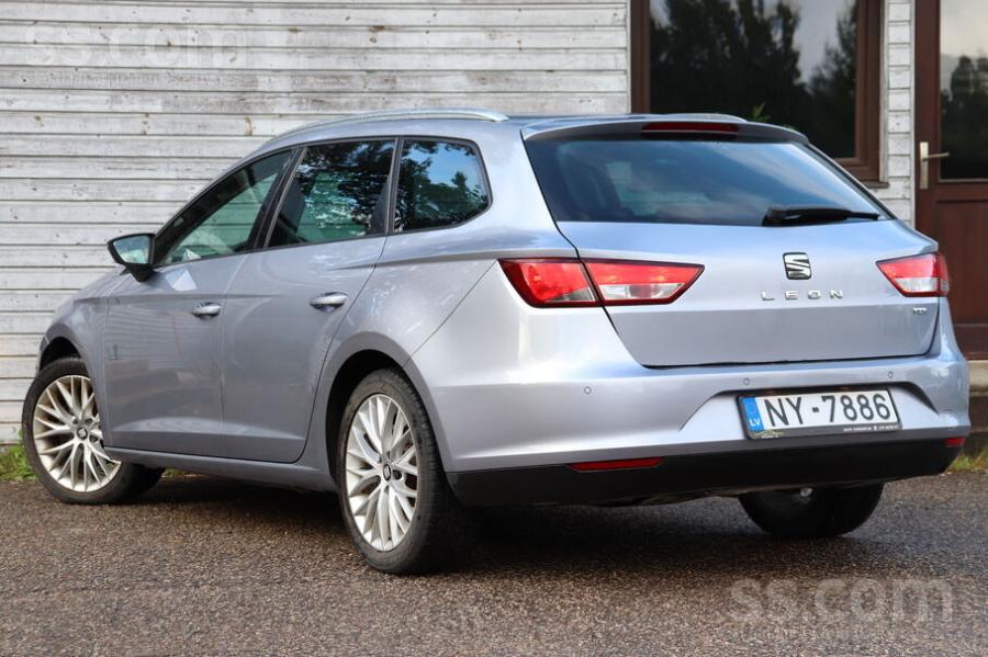 Blue SEAT Leon 2016 in Valmiera, with an engine capacity of 1.60 L and mileage of 294 thousand km for 5500 €, photo 5 on AUTOMOTO.COM.LV