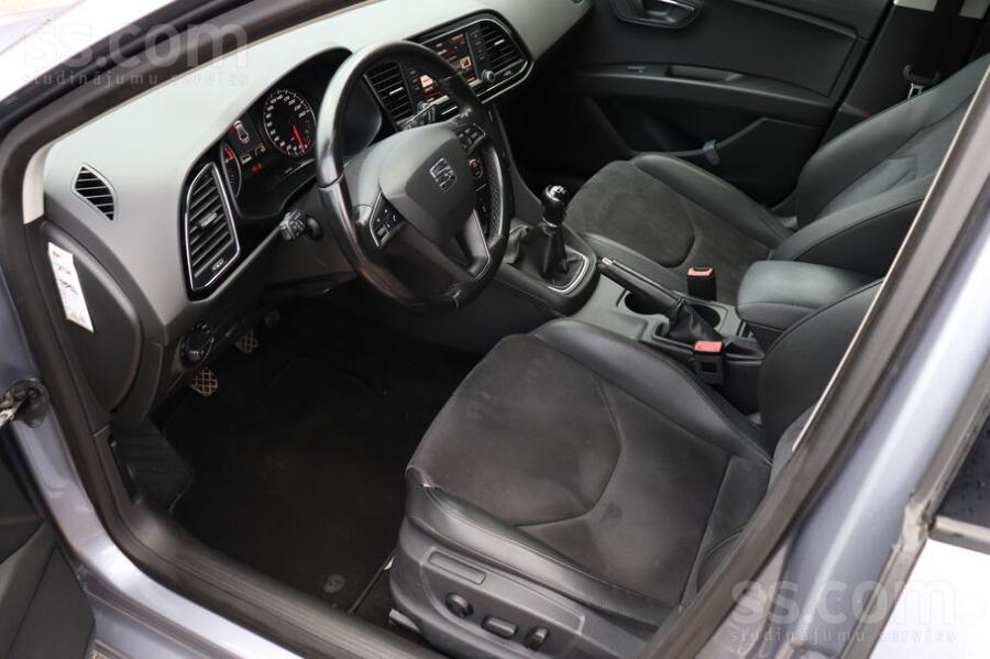 Blue SEAT Leon 2016 in Valmiera, with an engine capacity of 1.60 L and mileage of 294 thousand km for 5500 €, photo 11 on AUTOMOTO.COM.LV