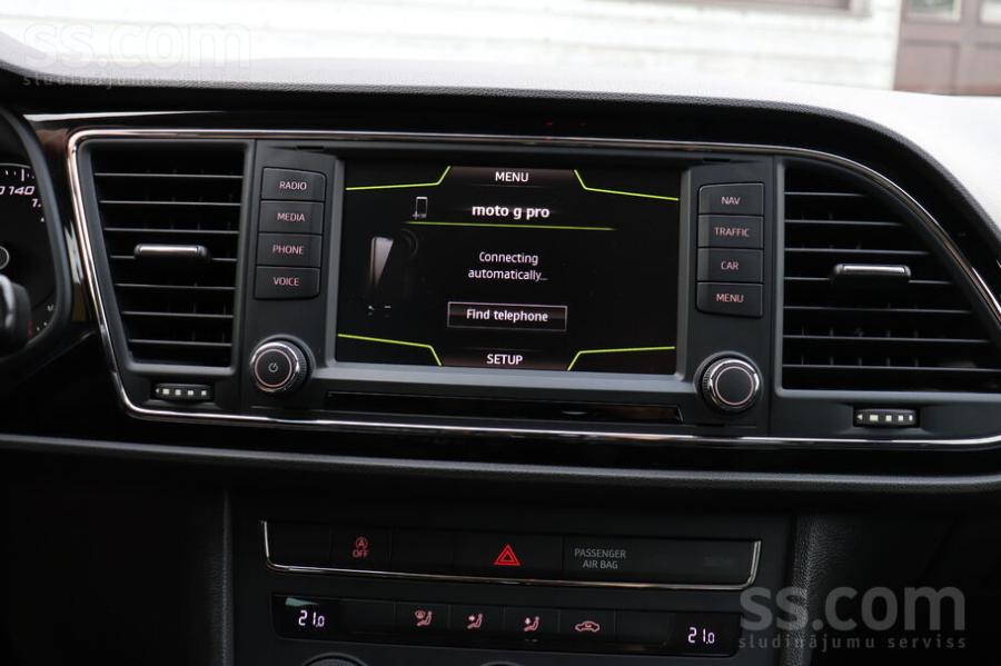 Blue SEAT Leon 2016 in Valmiera, with an engine capacity of 1.60 L and mileage of 294 thousand km for 5500 €, photo 22 on AUTOMOTO.COM.LV