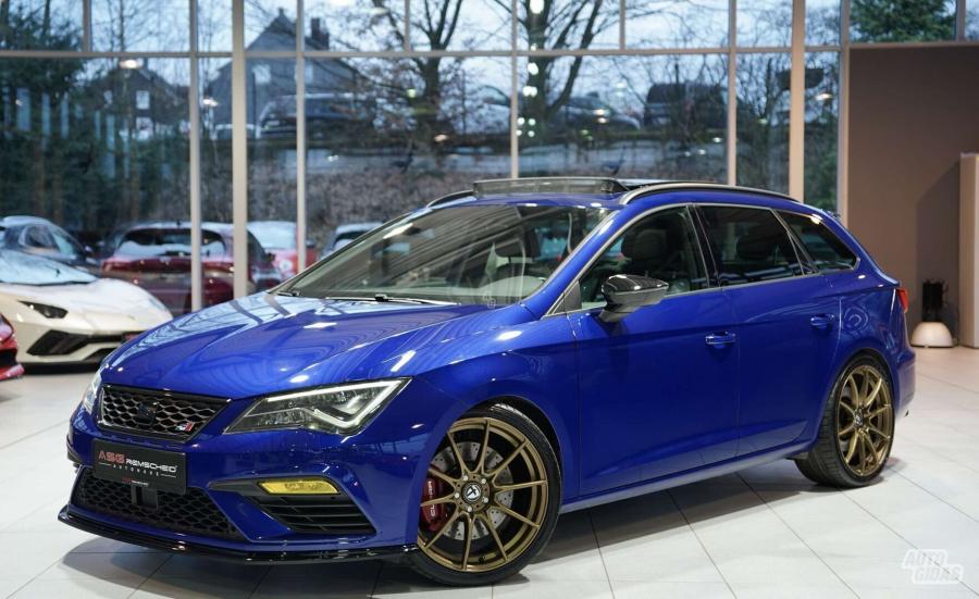 Blue SEAT Leon 2017 in Kaunas, with an engine capacity of 2.00 L and mileage of 95 thousand km for 26417 €, photo 1 on AUTOMOTO.COM.LV