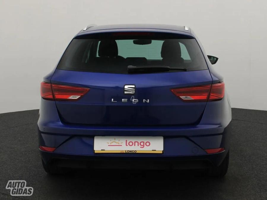 Blue SEAT Leon 2018 in Vilnius, with an engine capacity of 1.60 L and mileage of 245 thousand km for 8199 €, photo 5 on AUTOMOTO.COM.LV