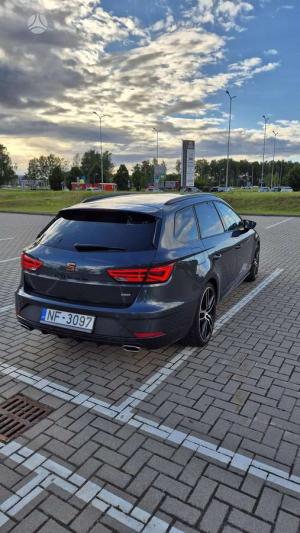 Blue SEAT Leon 2019 in Riga, with an engine capacity of 1.98 L and mileage of 98 thousand km for 19000 €, photo 7 on AUTOMOTO.COM.LV