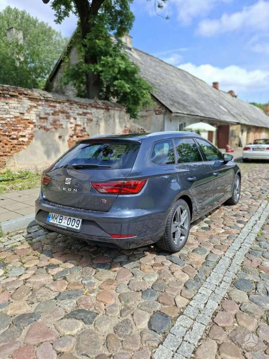 Zils SEAT Leon 2020 Kauņa, ar dzinēja tilpumu 1.50 L un nobraukumu 48 tūkst. km par 15500 €, foto 4 vietnē AUTOMOTO.COM.LV