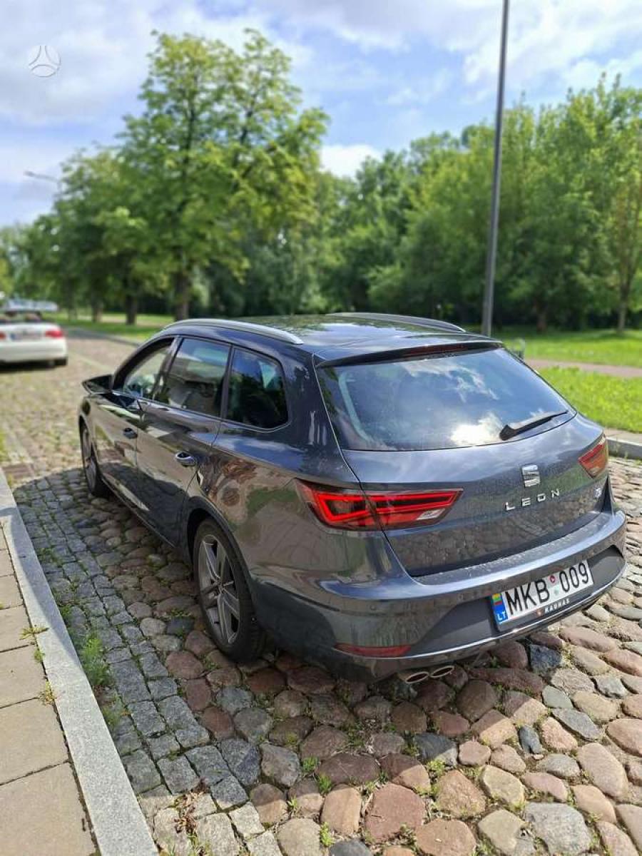 Zils SEAT Leon 2020 Kauņa, ar dzinēja tilpumu 1.50 L un nobraukumu 48 tūkst. km par 15500 €, foto 5 vietnē AUTOMOTO.COM.LV