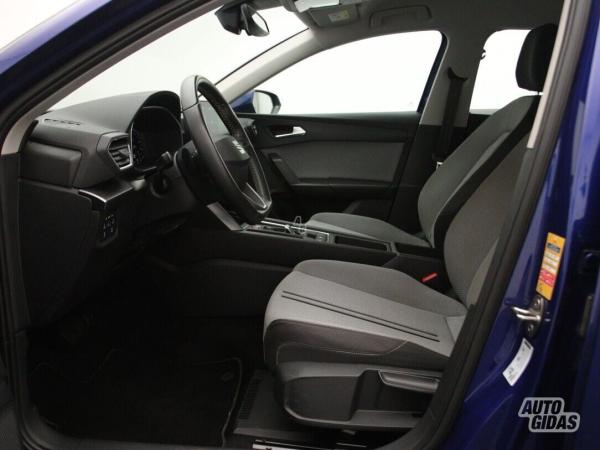 Blue SEAT Leon 2021 in Vilnius, with an engine capacity of 1.50 L and mileage of 143 thousand km for 15699 €, photo 4 on AUTOMOTO.COM.LV