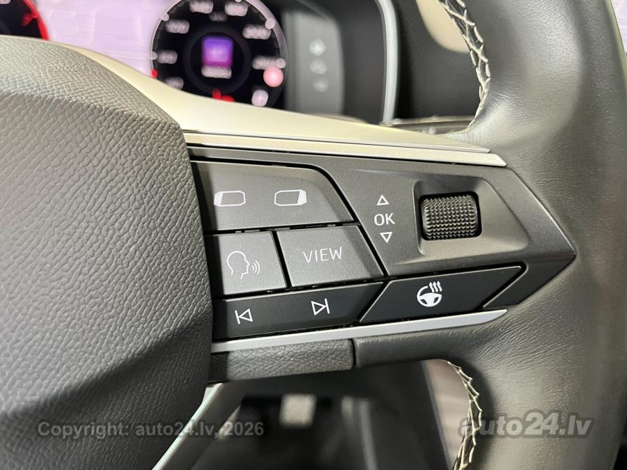 Zils SEAT Leon 2021 Tallina, ar dzinēja tilpumu 1.50 L un nobraukumu 74 tūkst. km par 17500 €, foto 19 vietnē AUTOMOTO.COM.LV