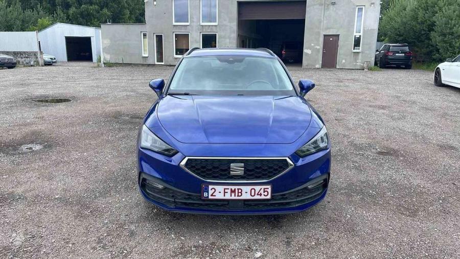 Blue SEAT Leon 2021 in Alytus, with an engine capacity of 1.00 L and mileage of 72 thousand km for 11999 €, photo 1 on AUTOMOTO.COM.LV