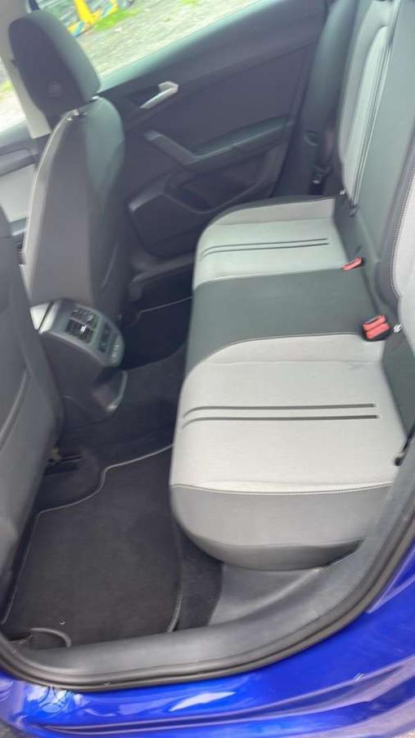 Blue SEAT Leon 2021 in Alytus, with an engine capacity of 1.00 L and mileage of 72 thousand km for 11999 €, photo 6 on AUTOMOTO.COM.LV