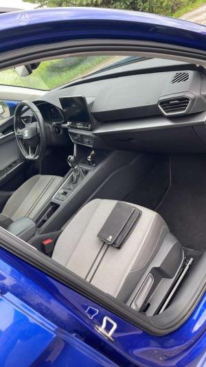 Blue SEAT Leon 2021 in Alytus, with an engine capacity of 1.00 L and mileage of 72 thousand km for 11999 €, photo 10 on AUTOMOTO.COM.LV
