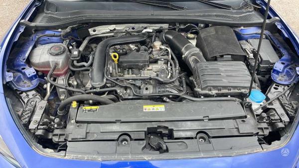 Blue SEAT Leon 2021 in Alytus, with an engine capacity of 1.00 L and mileage of 72 thousand km for 11999 €, photo 10 on AUTOMOTO.COM.LV