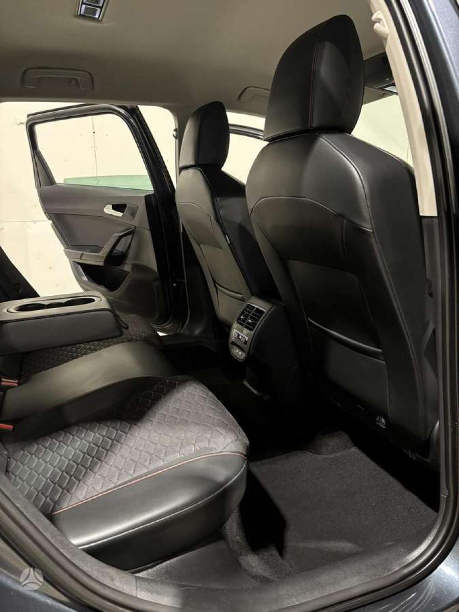 Blue SEAT Leon 2021 in Klaipeda, with an engine capacity of 1.40 L and mileage of 232 thousand km for 13999 €, photo 16 on AUTOMOTO.COM.LV