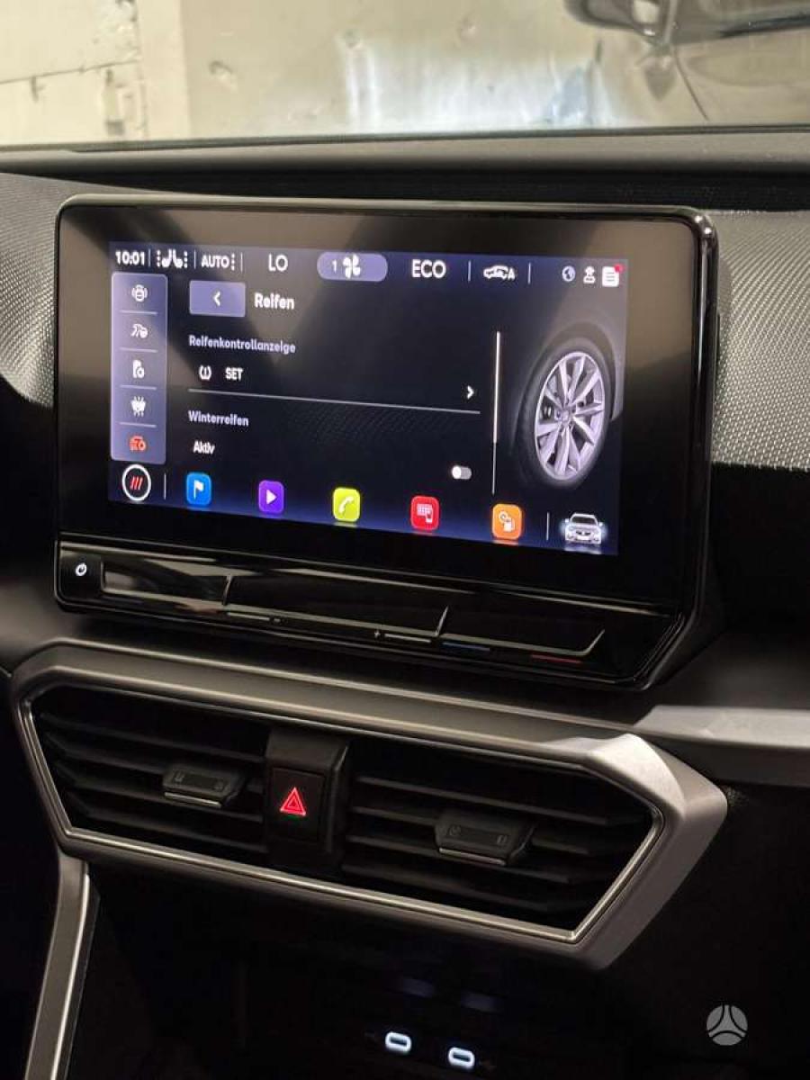 Blue SEAT Leon 2021 in Klaipeda, with an engine capacity of 1.40 L and mileage of 232 thousand km for 13999 €, photo 18 on AUTOMOTO.COM.LV