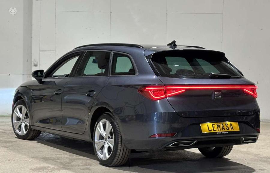 Blue SEAT Leon 2021 in Klaipeda, with an engine capacity of 1.40 L and mileage of 232 thousand km for 13999 €, photo 24 on AUTOMOTO.COM.LV