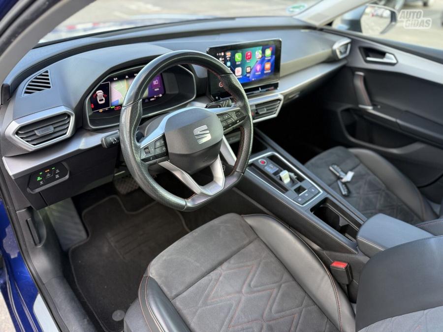 Blue SEAT Leon 2022 in Vilnius, with an engine capacity of 1.40 L and mileage of 213 thousand km for 13999 €, photo 29 on AUTOMOTO.COM.LV