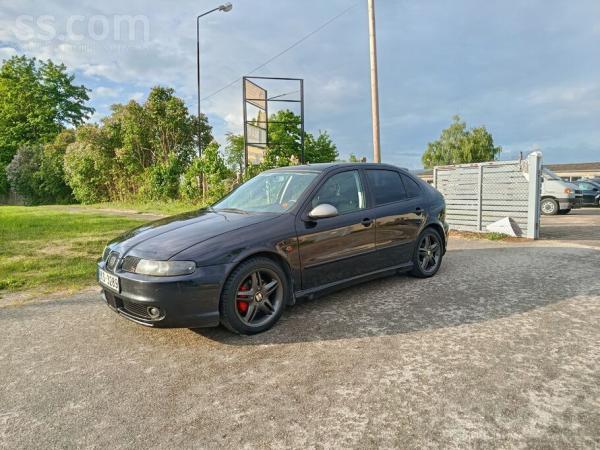 Brūns SEAT Leon 2003 Talsi, ar dzinēja tilpumu 1.90 L un nobraukumu 413 tūkst. km par 1900 €, foto 5 vietnē AUTOMOTO.COM.LV