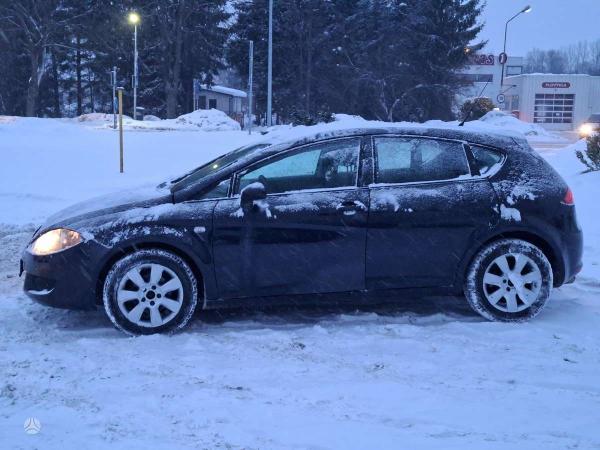 Brūns SEAT Leon 2008 Plungė, ar dzinēja tilpumu 1.60 L un nobraukumu 349 tūkst. km par 850 €, foto 2 vietnē AUTOMOTO.COM.LV