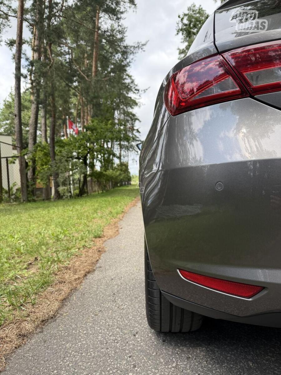 Brown SEAT Leon 2014 in Vilnius, with an engine capacity of 1.60 L and mileage of 181 thousand km for 6500 €, photo 11 on AUTOMOTO.COM.LV