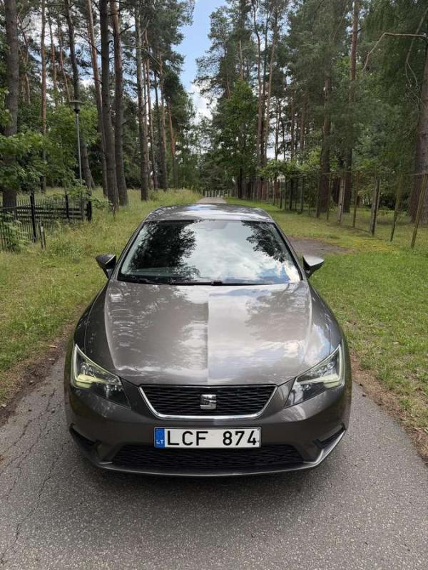 Brown SEAT Leon 2014 in Vilnius, with an engine capacity of 1.60 L and mileage of 181 thousand km for 6300 €, photo 3 on AUTOMOTO.COM.LV