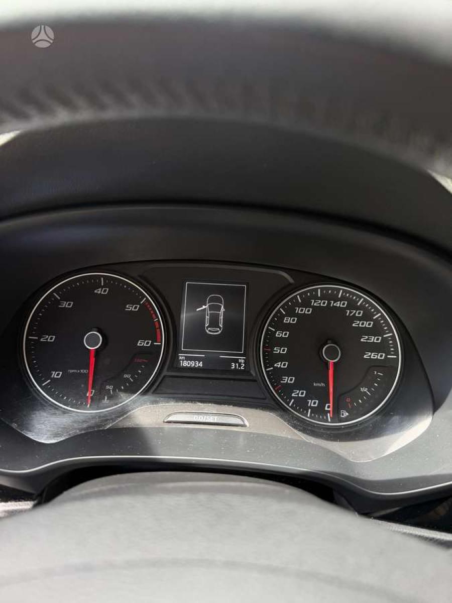 Brūns SEAT Leon 2014 Viļņa, ar dzinēja tilpumu 1.60 L un nobraukumu 181 tūkst. km par 6300 €, foto 18 vietnē AUTOMOTO.COM.LV