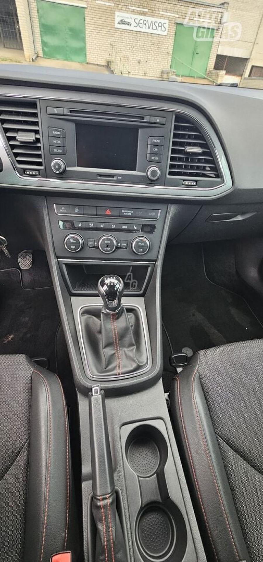 Brown SEAT Leon 2014 in Kaunas, with an engine capacity of 2.00 L and mileage of 148 thousand km for 7500 €, photo 13 on AUTOMOTO.COM.LV