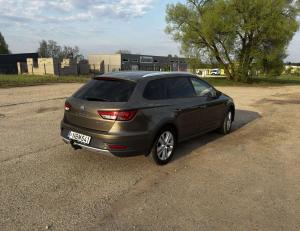 Brown SEAT Leon 2014 in Utena, with an engine capacity of 2.00 L and mileage of 258 thousand km for 6800 €, photo 4 on AUTOMOTO.COM.LV