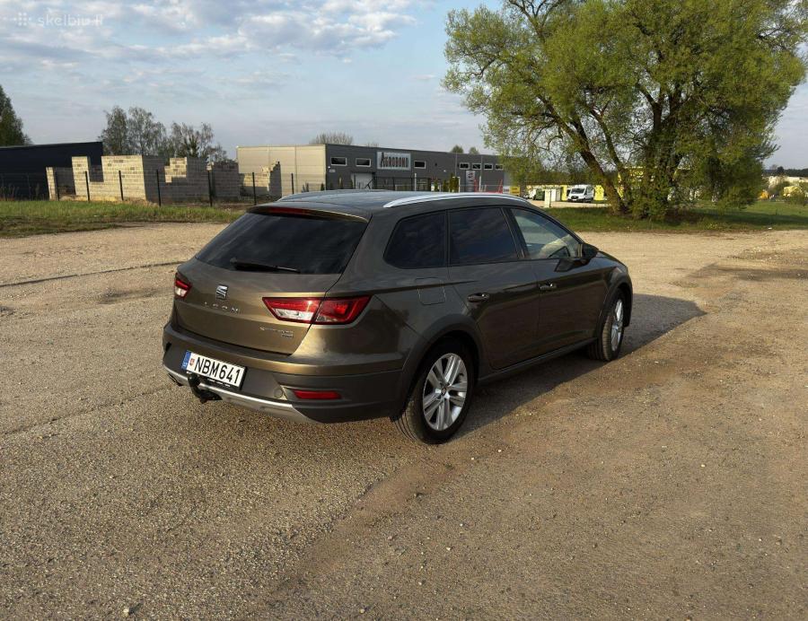 Brown SEAT Leon 2014 in Utena, with an engine capacity of 2.00 L and mileage of 258 thousand km for 6800 €, photo 4 on AUTOMOTO.COM.LV