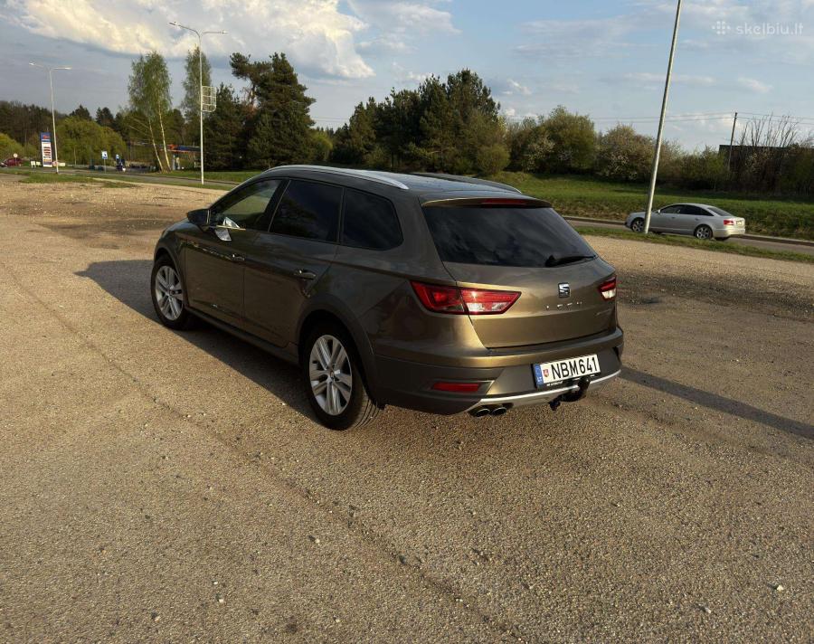 Brown SEAT Leon 2014 in Utena, with an engine capacity of 2.00 L and mileage of 258 thousand km for 6800 €, photo 5 on AUTOMOTO.COM.LV