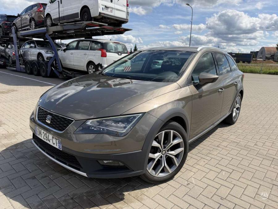 Brown SEAT Leon 2014 in Taurage, with an engine capacity of 1.97 L and mileage of 247 thousand km for 6700 €, photo 3 on AUTOMOTO.COM.LV