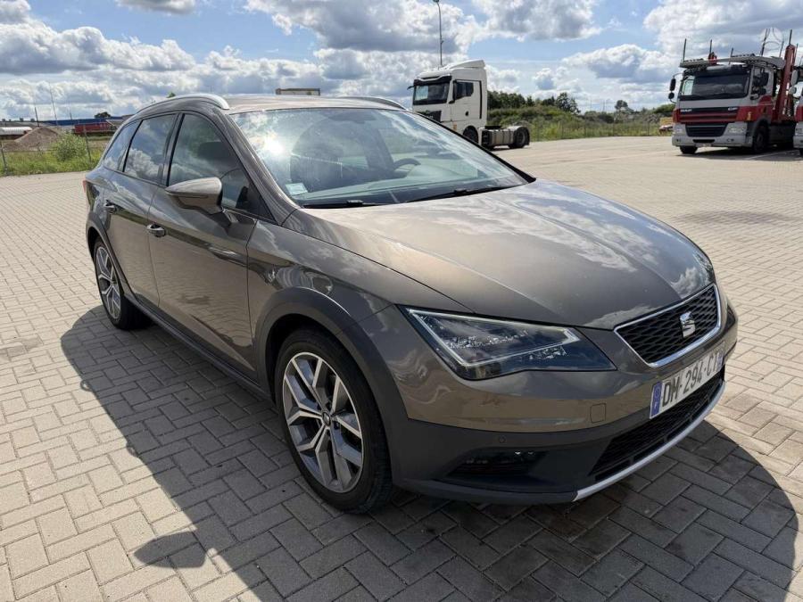 Brown SEAT Leon 2014 in Taurage, with an engine capacity of 1.97 L and mileage of 247 thousand km for 6700 €, photo 6 on AUTOMOTO.COM.LV
