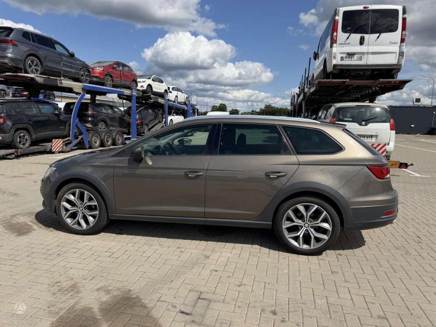 Brown SEAT Leon 2014 in Taurage, with an engine capacity of 1.97 L and mileage of 247 thousand km for 6700 €, photo 12 on AUTOMOTO.COM.LV