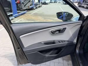 Brown SEAT Leon 2014 in Taurage, with an engine capacity of 1.97 L and mileage of 247 thousand km for 6700 €, photo 18 on AUTOMOTO.COM.LV