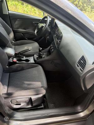 Brown SEAT Leon 2014 in Alytus, with an engine capacity of 1.60 L and mileage of 0 thousand km for 5500 €, photo 17 on AUTOMOTO.COM.LV