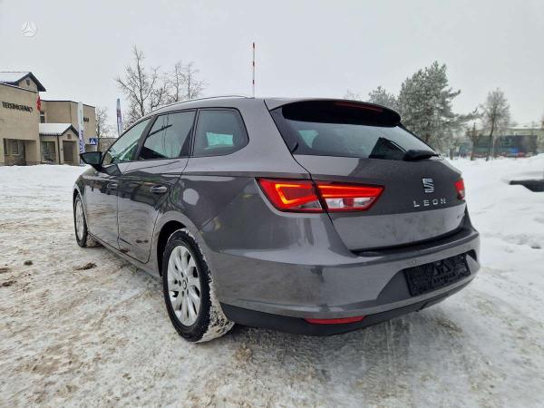 Brown SEAT Leon 2015 in Raseiniai, with an engine capacity of 1.60 L and mileage of 190 thousand km for 4900 €, photo 3 on AUTOMOTO.COM.LV
