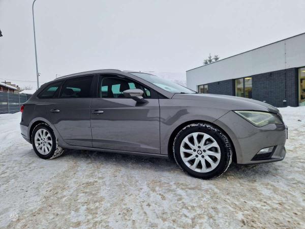 Brown SEAT Leon 2015 in Raseiniai, with an engine capacity of 1.60 L and mileage of 190 thousand km for 4900 €, photo 7 on AUTOMOTO.COM.LV