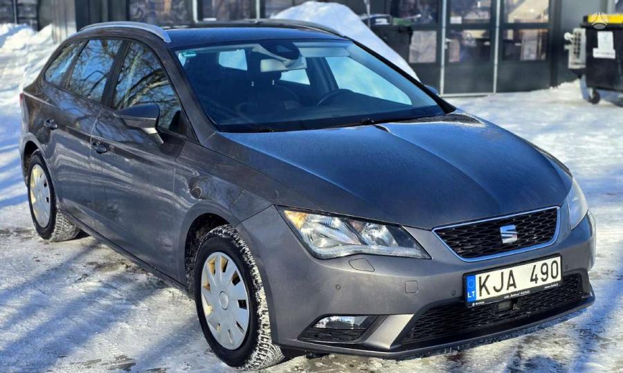 Brown SEAT Leon 2015 in Siauliai, with an engine capacity of 1.60 L and mileage of 247 thousand km for 5900 €, photo 3 on AUTOMOTO.COM.LV