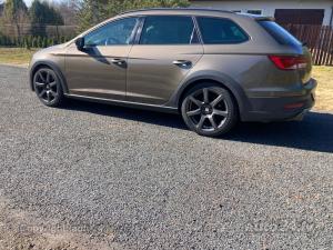 Brown SEAT Leon 2015 in Tallinn, with an engine capacity of 1.80 L and mileage of 319 thousand km for 8699 €, photo 6 on AUTOMOTO.COM.LV