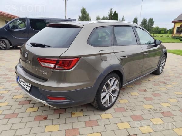 SEAT Leon 2015 in Saldus on AUTOMOTO.COM.LV Brown SEAT Leon 2015 in Saldus, with an engine capacity of 2.00 L and mileage of 270 thousand km for 8400 €, photo 6 on AUTOMOTO.COM.LV