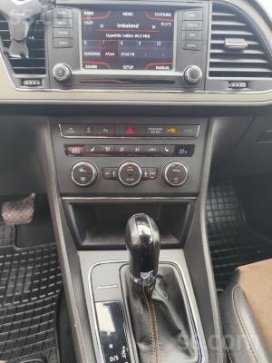 Brūns SEAT Leon 2015 Saldus, ar dzinēja tilpumu 2.00 L un nobraukumu 270 tūkst. km par 8400 €, foto 9 vietnē AUTOMOTO.COM.LV