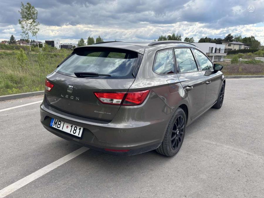 Brūns SEAT Leon 2016 Viļņa, ar dzinēja tilpumu 1.00 L un nobraukumu 117 tūkst. km par 5900 €, foto 3 vietnē AUTOMOTO.COM.LV