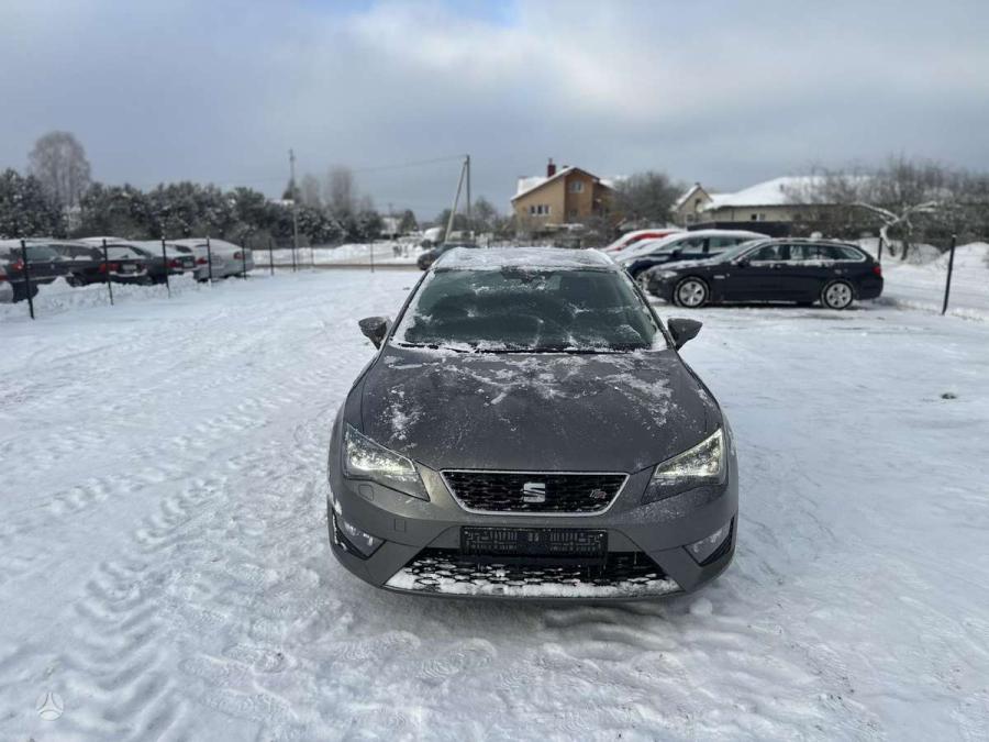 Brown SEAT Leon 2016 in Vilnius, with an engine capacity of 1.40 L and mileage of 287 thousand km for 5750 €, photo 3 on AUTOMOTO.COM.LV