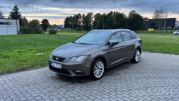 Brown SEAT Leon 2016 in Riga, with an engine capacity of 2.00 L and mileage of 177 thousand km for 8750 €, photo 3 on AUTOMOTO.COM.LV