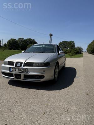 Grey SEAT Leon 2000 in Jelgava, with an engine capacity of 1.90 L and mileage of 433 thousand km for 1100 €, photo 3 on AUTOMOTO.COM.LV