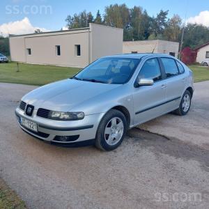 Grey SEAT Leon 2000 in Riga, with an engine capacity of 1.60 L and mileage of 230 thousand km for 1950 €, photo  on AUTOMOTO.COM.LV