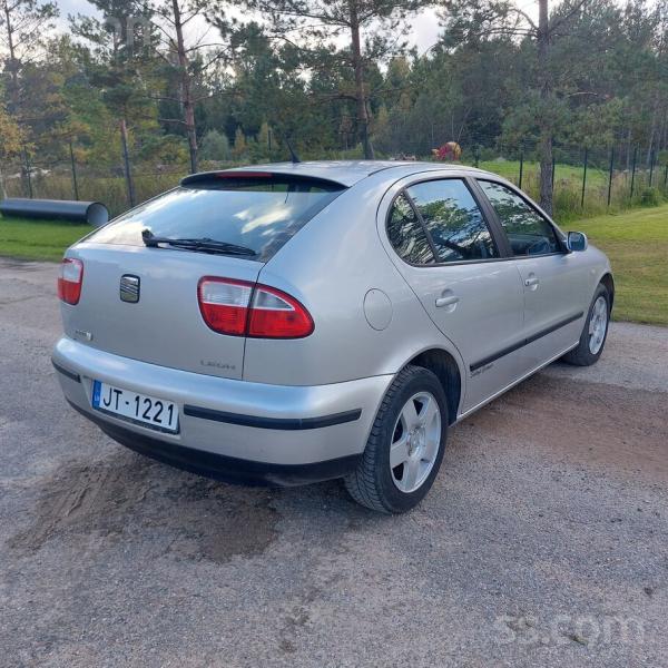 Grey SEAT Leon 2000 in Riga, with an engine capacity of 1.60 L and mileage of 230 thousand km for 1950 €, photo 5 on AUTOMOTO.COM.LV