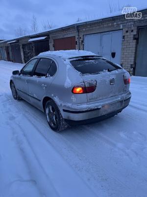 Grey SEAT Leon 2001 in Panevezys, with an engine capacity of 1.90 L and mileage of 380 thousand km for 550 €, photo 5 on AUTOMOTO.COM.LV